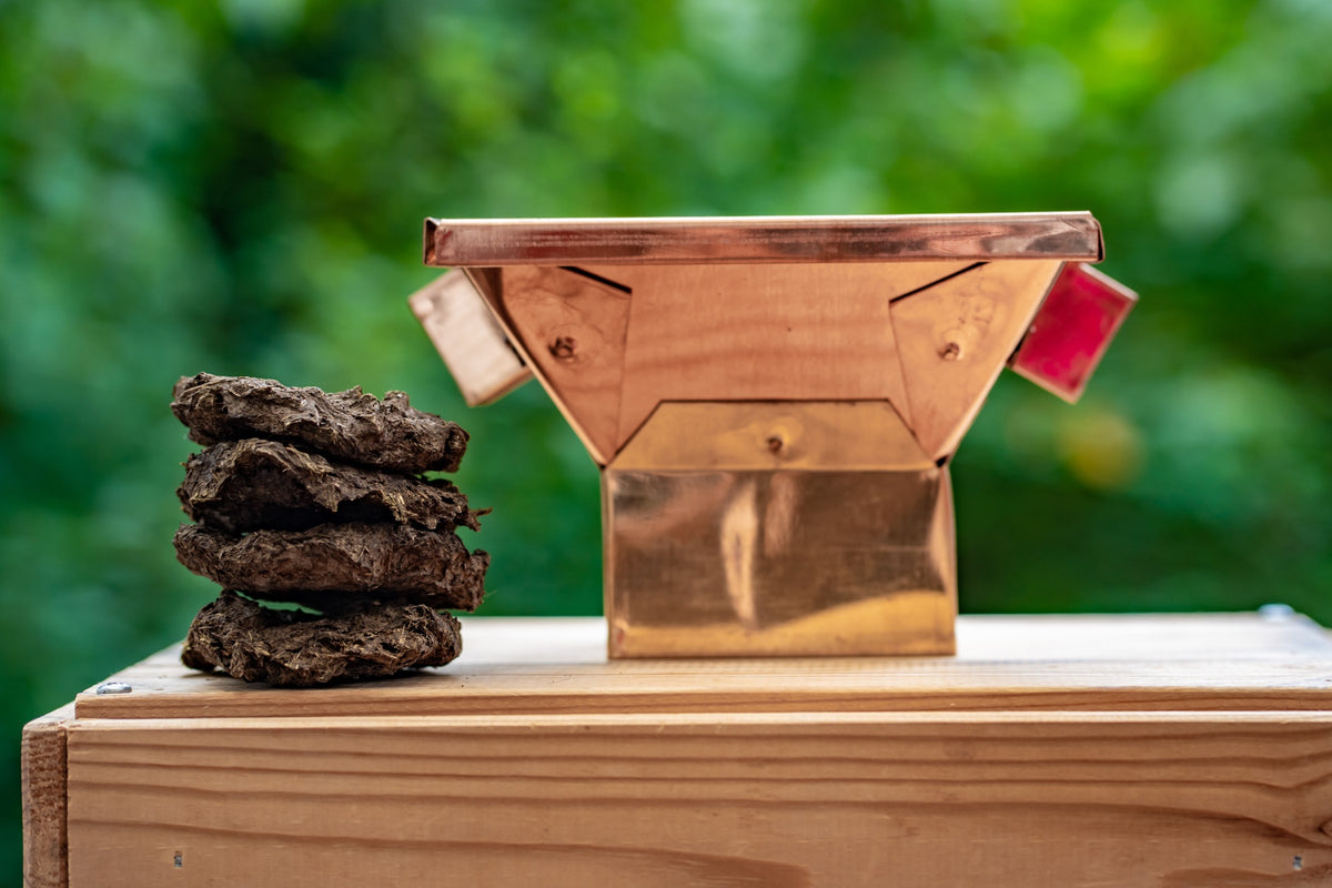 Yajna Kund / Havan Kund with stand base